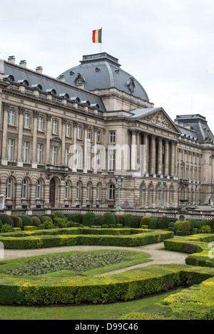 Royal Palace Of Brussels Façade Brussels Belgium // BRUSSELS, Belgium ...