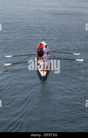 People Rowers Crew Rowing A Coxed 4 Man Scull Boat On The River Thames ...