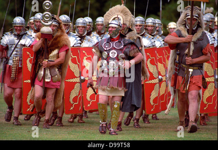 Roman army marching Stock Photo - Alamy