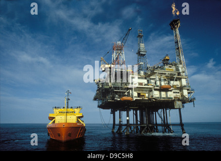 forties Bravo oil rig Stock Photo - Alamy