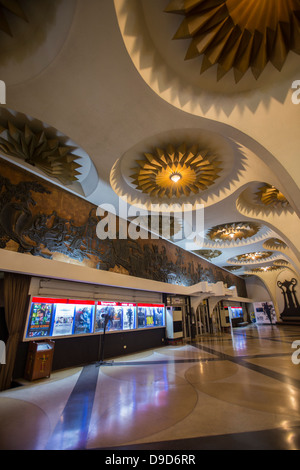 Art Deco ornate ceiling Foyer entrance of Adelphi Theatre London Built ...