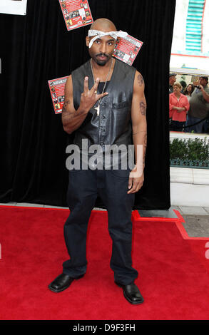 Tupac Shakur Impersonator THE REEL AWARDS - A Star-Studded Show ...