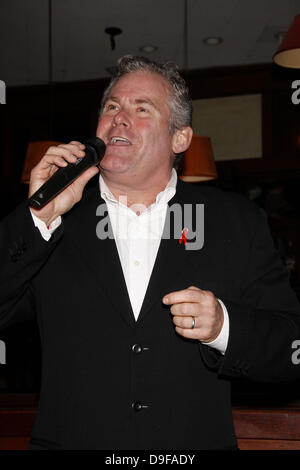 Timothy Shew Henry's restaurant owner Henry Rinehart and Jeff Calhoun ...