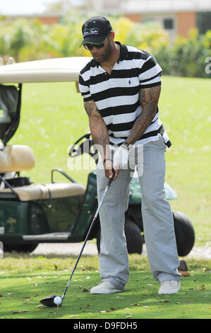 Omari Hardwick Jason Taylor Celebrity Golf Classic kick off party at ...