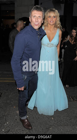 Bez aka Mark Berry from the Happy Mondays Television X Soft And Hard ...