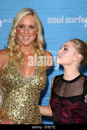 Bethany Hamilton, AnnaSophia Robb "Soul Surfer" Los Angeles Premiere ...