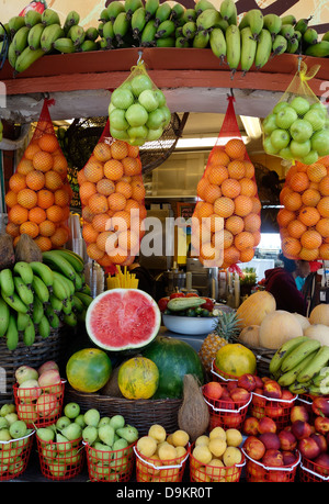 Tel Aviv, booth for fruit juice, Israel Stock Photo - Alamy