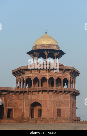 Mosque in Taj Mahal India Stock Photo - Alamy
