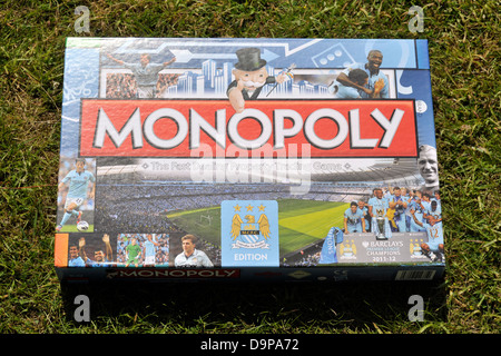 Manchester City FC Edition Monopoly Stock Photo - Alamy