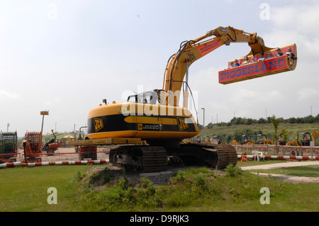 JCB racing and stunts in Diggerland Strood Kent Stock Photo - Alamy
