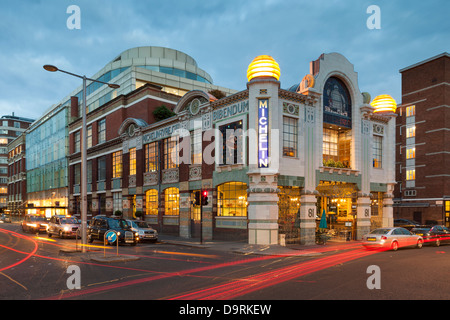 Michelin Bibendum building. Fulham Road, London, England, UK Stock ...