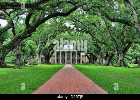 Oak Alley plantation antebellum mansion house interior of master ...
