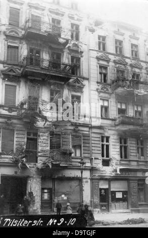 German Revolution 1918/1919: The partially destroyed Neue Marstall is ...