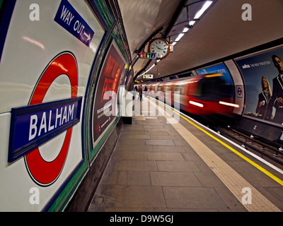 Interior of Balham station on the Northern line showing platform and ...