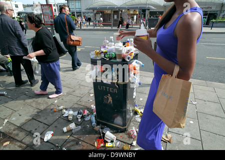 fast food litter packaging wrappers Macdonald's burgers litter bin ...