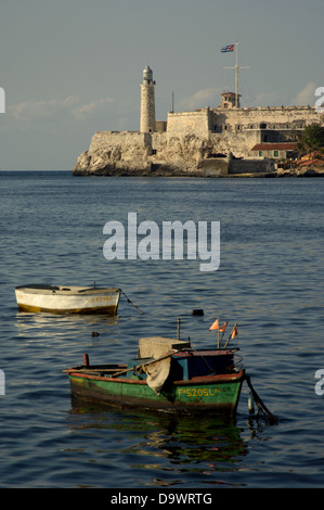 Sunset at seafront promenade in Havana,Cuba. Cityscape tavel for ...