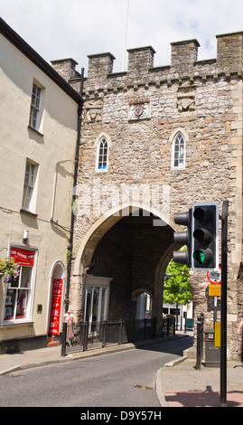 Town Gate, Chepstow Wales, UK Medieval building grade I isted Stock ...