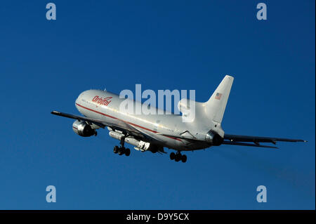 A L-1011 Stargazer aircraft carrying the Orbital Sciences Corporation ...