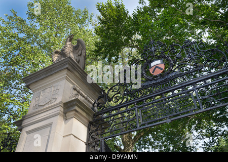 Princeton University, front gate Stock Photo - Alamy