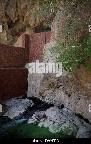 The warm water spring of Ath-Thowra, Nakhal, Oman Stock Photo - Alamy