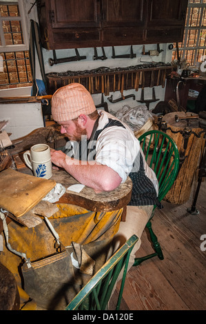 Colonial Williamsburg craft silversmith Stock Photo - Alamy