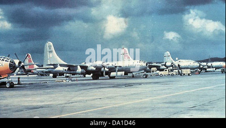 The Boeing B-29 Superfortress, shown here in service with the 98th Bomb ...