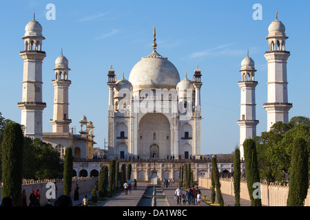 Bibi Ka Maqbara Tomb, Aurangabad, Maharashtra, India Stock Photo - Alamy