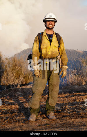 Aug 14, 2009 - Santa Maria, California, U.S. - A firefighter of the ...