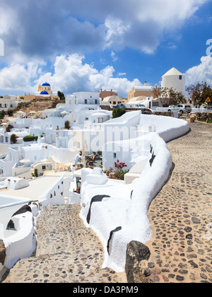 Footpath on the famous caldera at Oia Santorini Greece Stock Photo - Alamy