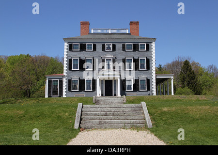 Codman House Lincoln Massachusetts, New England clapboard house begun ...