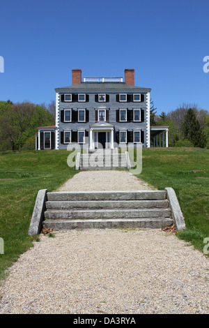 Codman House Lincoln Massachusetts, New England clapboard house begun ...