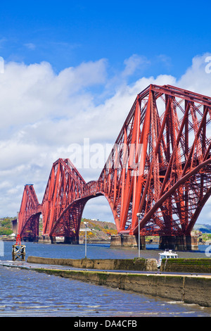 The Forth Bridge, Edinburgh, Midlothian Stock Photo - Alamy