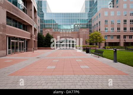 FDIC Seidman Center - Arlington, Virginia, USA Stock Photo - Alamy