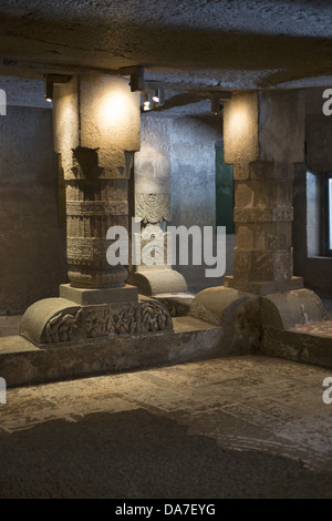 Cave 3, Interior view of the vihara showing monk cells and a stupa ...