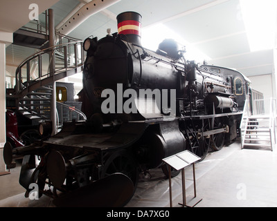 A detailed illustration of a vintage steam locomotive, showcasing its ...