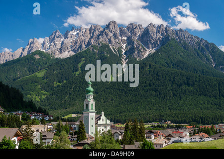 Italy, South Tyrol, Dobbiaco / Toblach. The Landro lake / Dürrensee ...