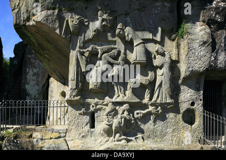 Felsenrelief Kreuzabnahme an der Felsengruppe Externsteine im ...
