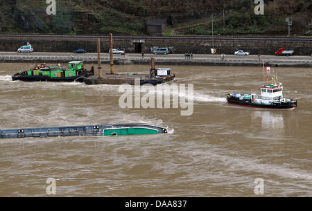 Thomas the capsized barge on the River Aire in Castleford Stock Photo ...