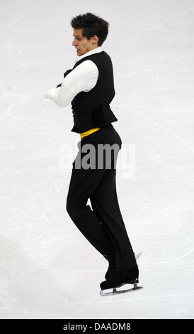 Austria's Viktor Pfeifer competes at the European Figure Skating ...