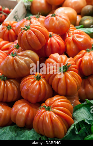 Tomatoes for sale, La Boqueria market, Barcelona, Catalonia, Spain ...