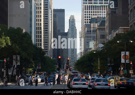 2007 HISTORICAL RUSH HOUR TRAFFIC NORTH MICHIGAN AVENUE CHICAGO ...
