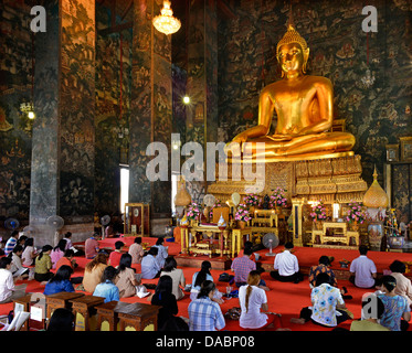 Thailand: Buddha in the main viharn, Wat Ratchapradit, Bangkok. Wat ...