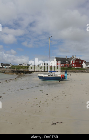 beach and Scarinish hotel Isle of Tiree Scotland July 2013 Stock Photo ...