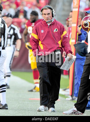 Washington Redskins Coach Mike Shanahan is seen on the field prior to ...