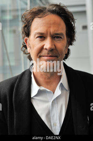 US actor Timothy Hutton presents the TV series 'Leverage' in Cologne ...