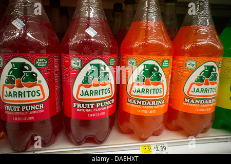 Bottles of Jarritos in a grocery store Stock Photo - Alamy