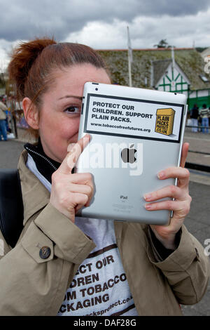 Some of the first UK standardised (plain) packs of cigarettes to appear ...
