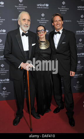 British actor Christopher Lee and director Tim Burton (R) pose in the ...