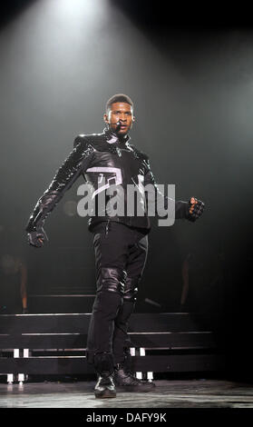 Usher on stage for Usher in the OMG Tour, Mandalay Bay Events Center ...
