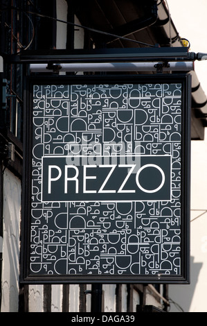 Prezzo Restaurant, Thame, Oxfordshire, England Stock Photo - Alamy